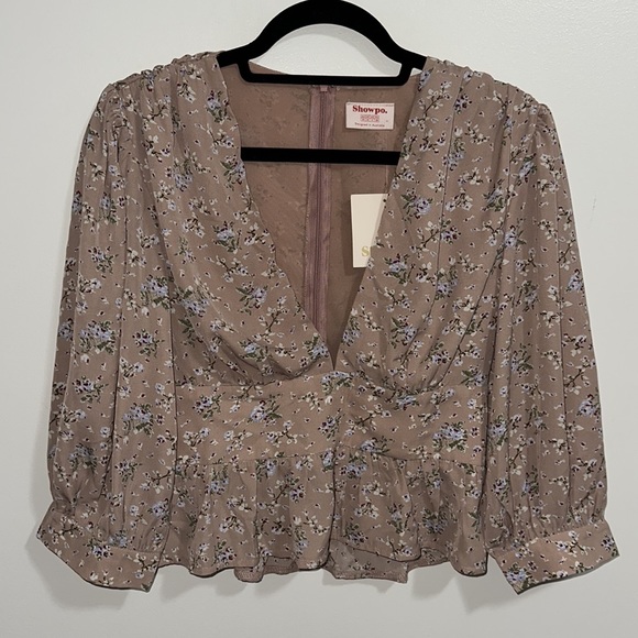 Showpo. | Tops | Nwt Showpo Never As Easy Top In Tan Floral Womens 6 ...